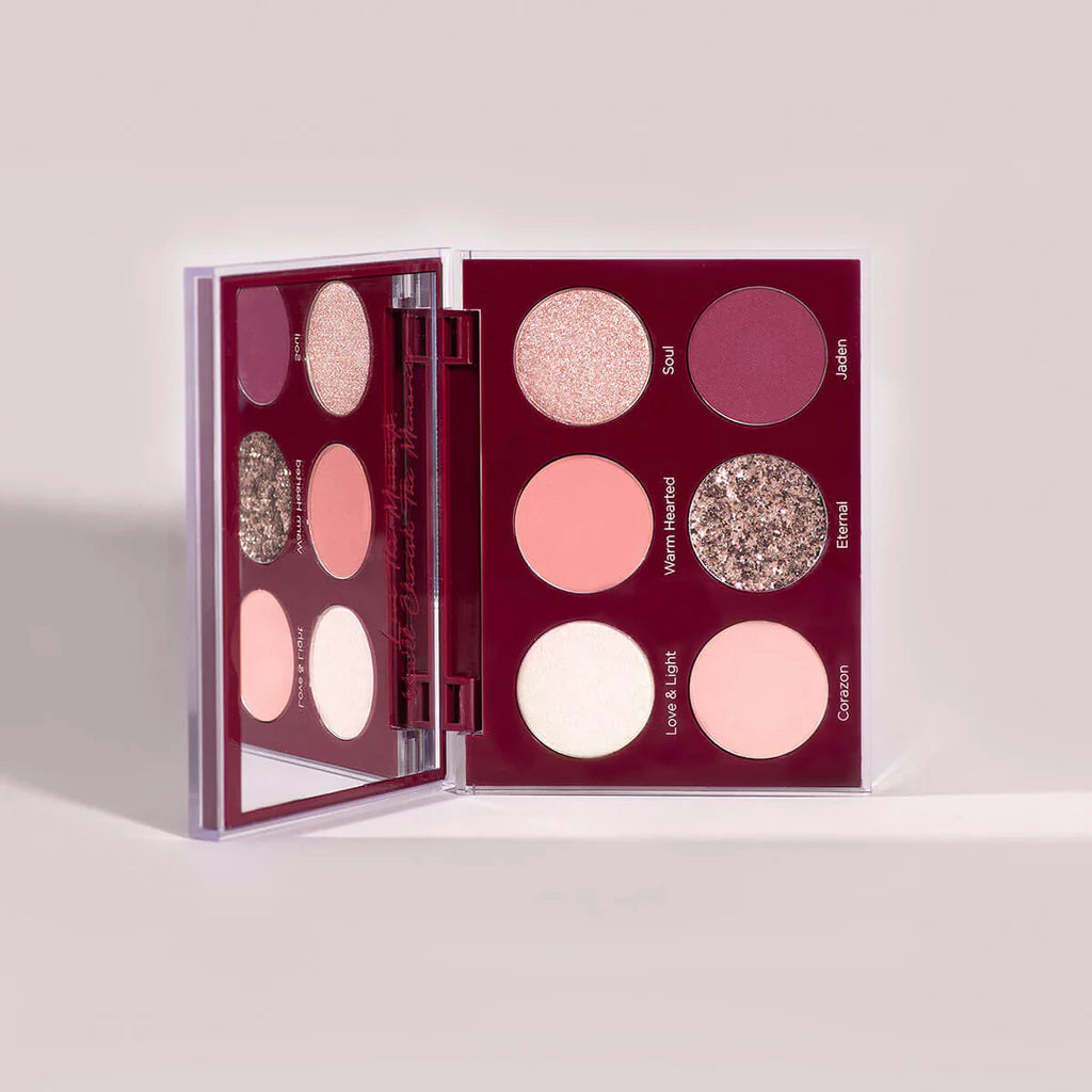 Dominique unconditional eyeshadow palette – Sofie Store